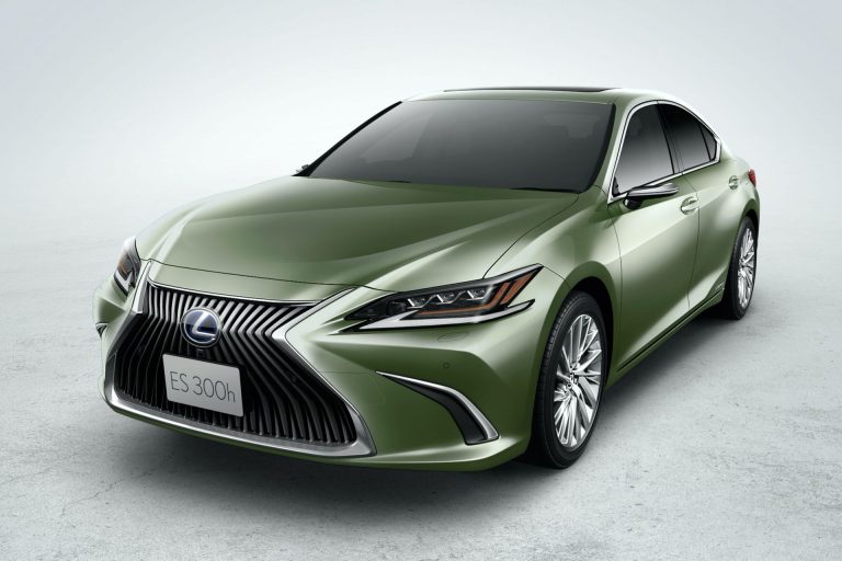 JDM 2021 Lexus ES 300h Gains New Lithium-Ion Battery For Better Fuel ...