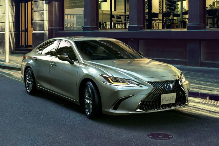 JDM 2021 Lexus ES 300h Gains New Lithium-Ion Battery For Better Fuel ...