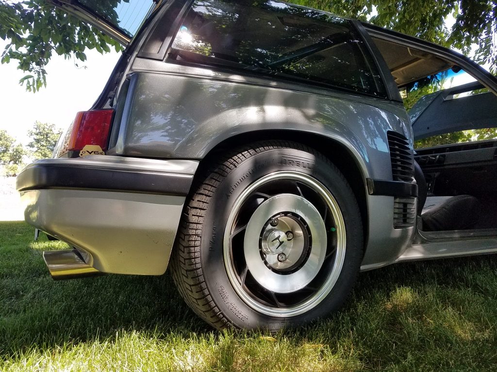 This 1980s Honda Civic With A Mid-Placed Acura 3.2L V6 And RWD Is Like ...
