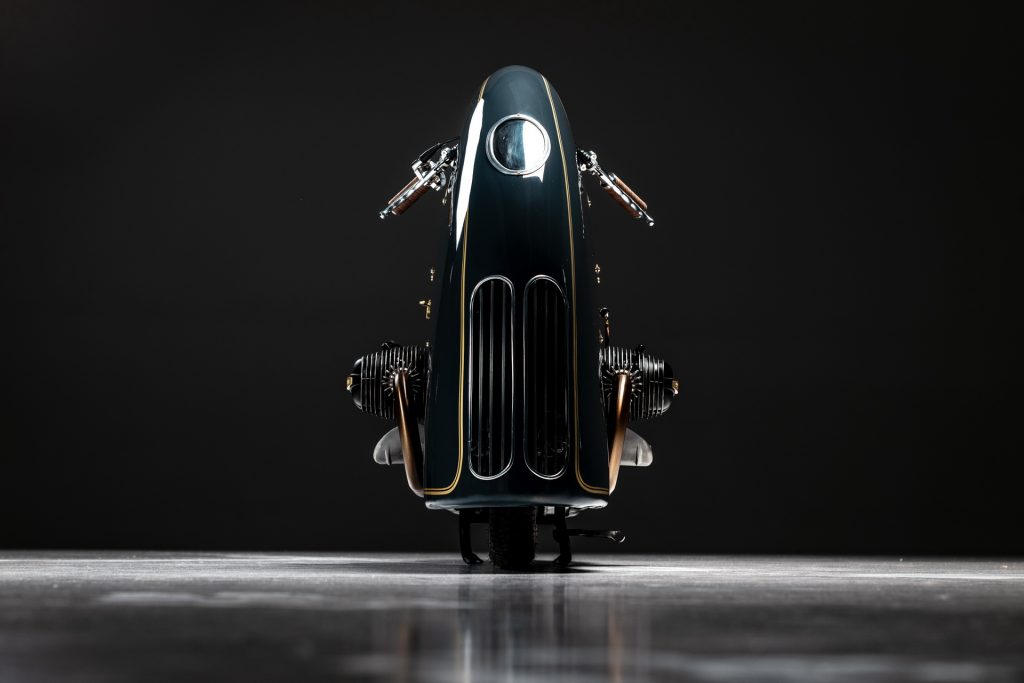 Steampunk-Styled BMW R100 Bike Has Its Own Wine Bottle Compartment ...
