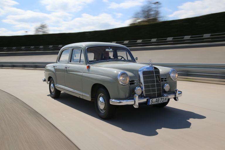 Mercedes-Benz E-Class History From 1926 To 2020: The Tale Of The ...