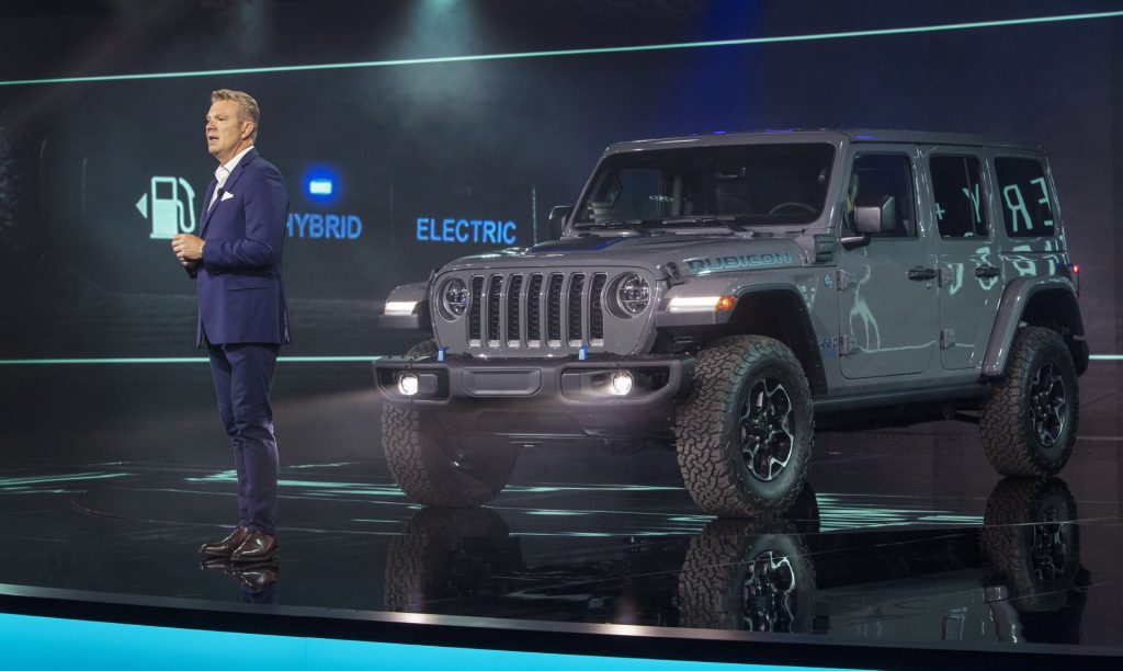 2021 Jeep Wrangler 4xe Plugs Into The Heart Of The 4×4 Class With 375 ...