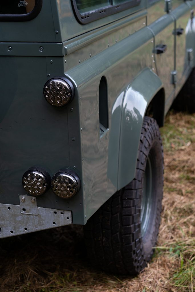 Osprey Unveils Classic Land Rover Defender With A 6.2-Liter V8 | Carscoops