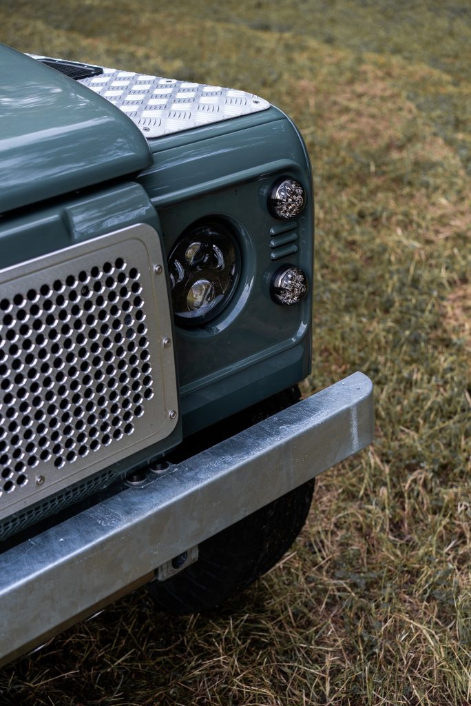 Osprey Unveils Classic Land Rover Defender With A 6.2-Liter V8 | Carscoops