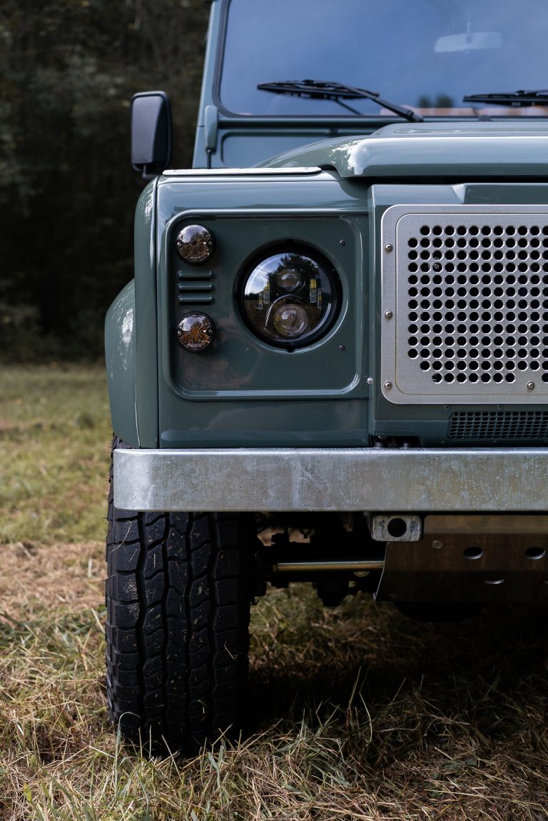 Osprey Unveils Classic Land Rover Defender With A 6.2-Liter V8 | Carscoops