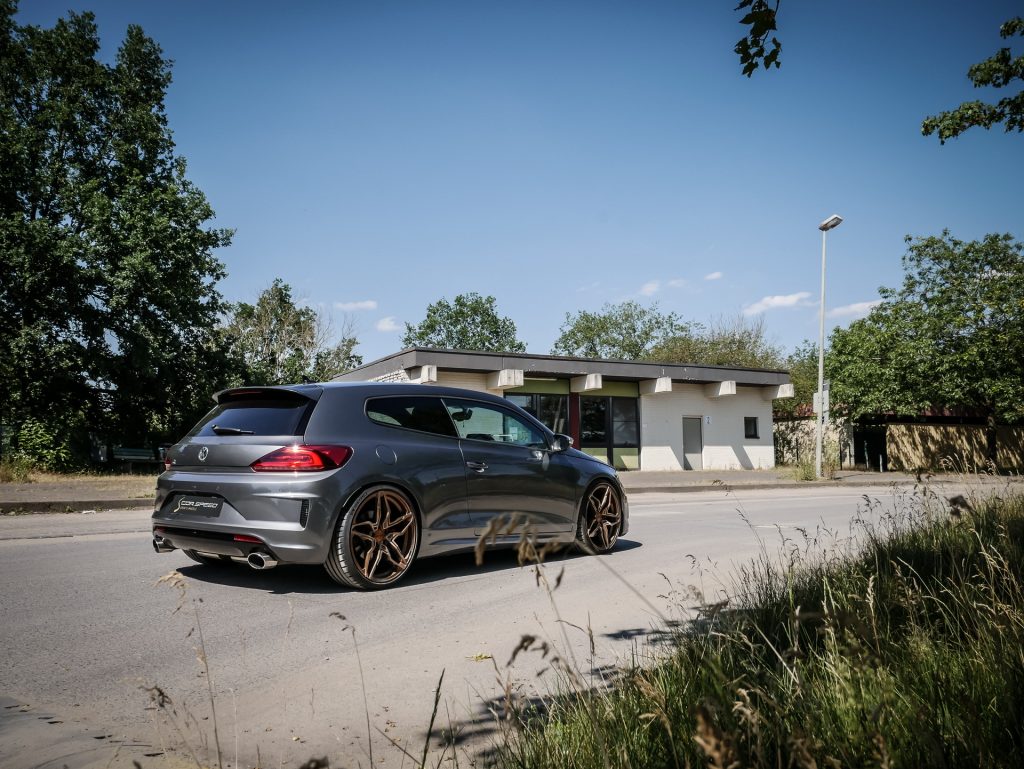 Volkswagen Scirocco R Heads To Cor.Speed, Emerges With Wilder Stance ...