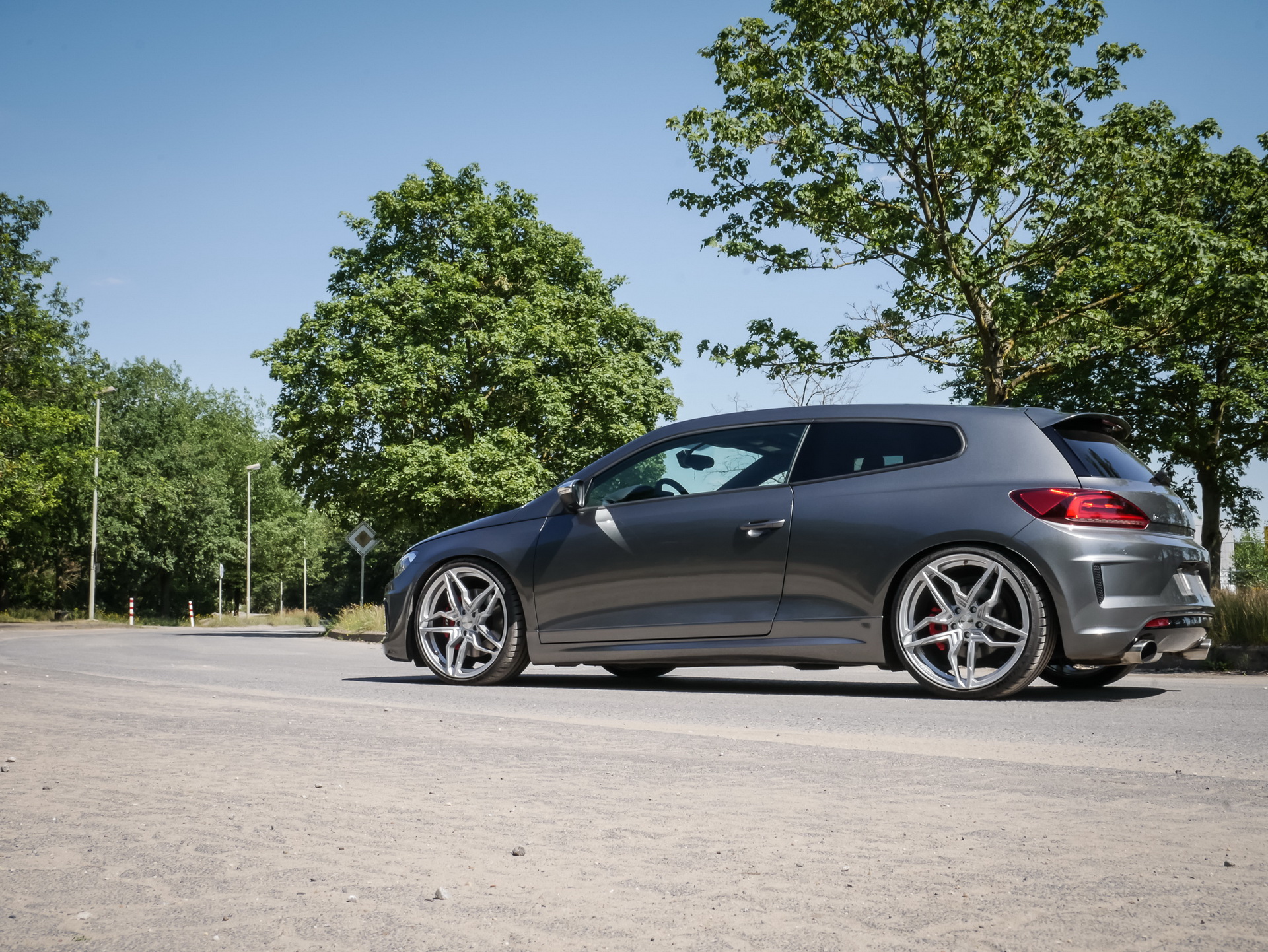 Volkswagen Scirocco R Heads To Cor.Speed, Emerges With Wilder Stance ...