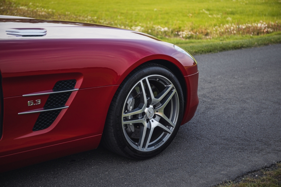 Low-Mileage Mercedes-Benz SLS AMG Looks Like It’s Ready To Fly | Carscoops