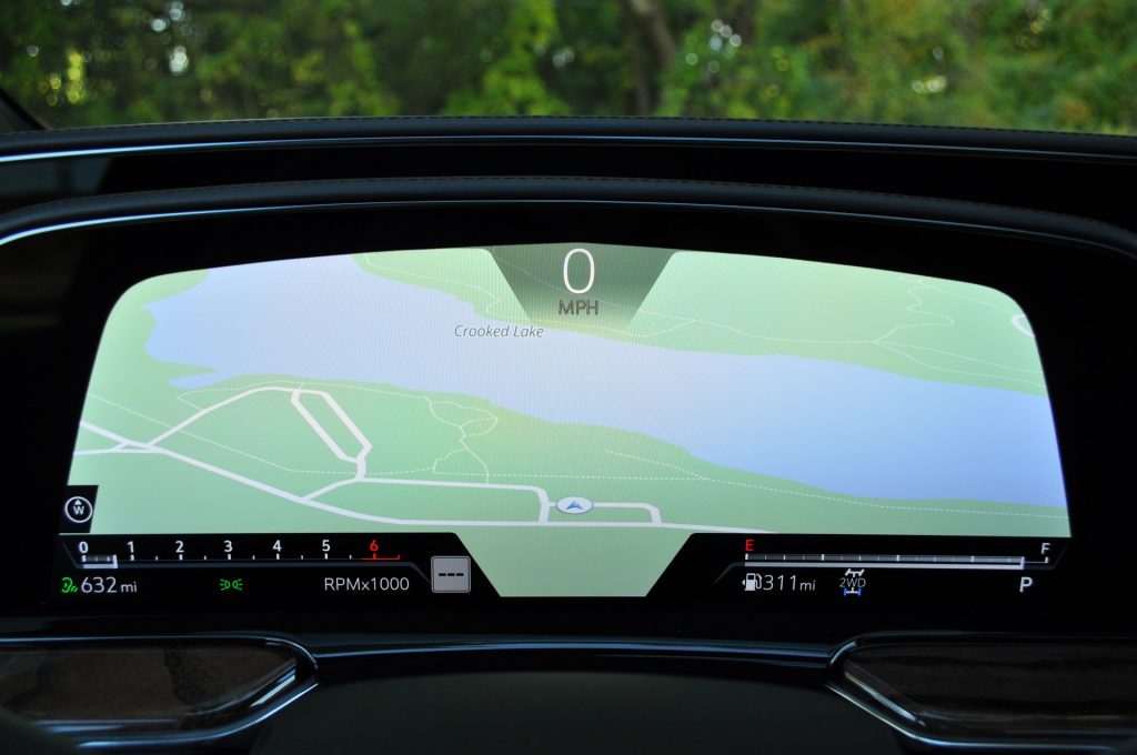 We Take A Hands On Look At The 2021 Cadillac Escalade’s Massive Curved ...