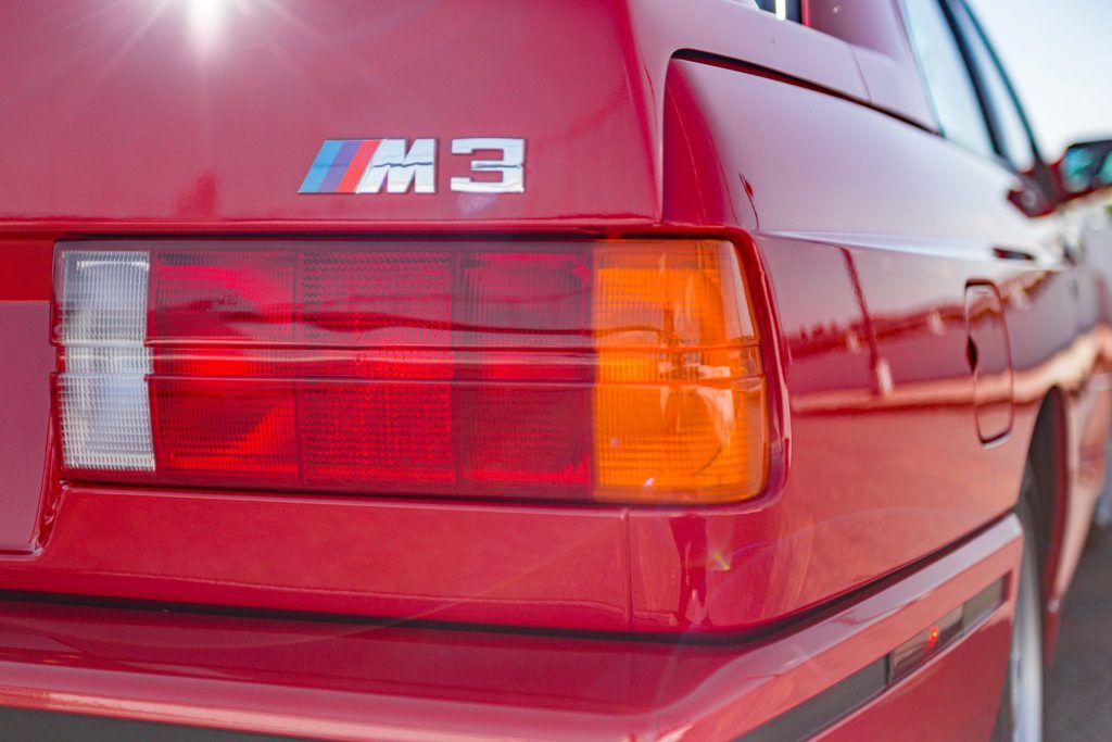 What’s A 1991 BMW E30 M3 With 18k Miles Worth To You? | Carscoops