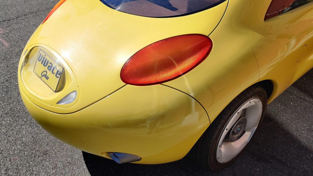 Here’s Your Chance To Own A One-Off 1996 Ford Ghia Vivace Concept ...