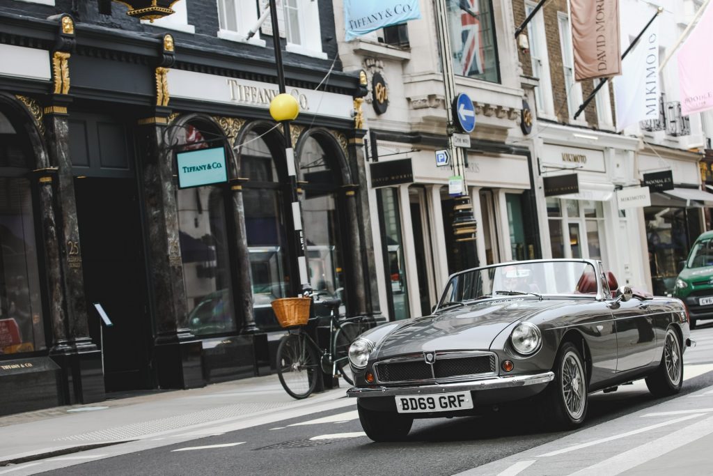 RBW’s EV Roadster Is An Electric MGB That’s Set To Go Into Production ...