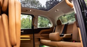 Sutton VIP Class LEVC TX Is The Most Luxurious London Taxi, Costs $155k ...
