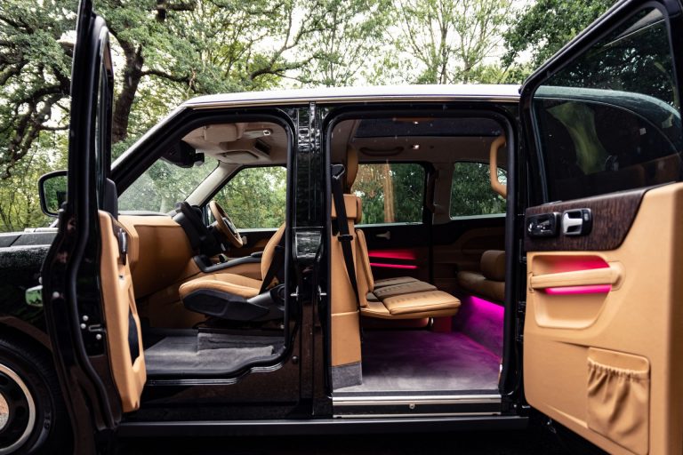 Sutton VIP Class LEVC TX Is The Most Luxurious London Taxi, Costs $155k ...