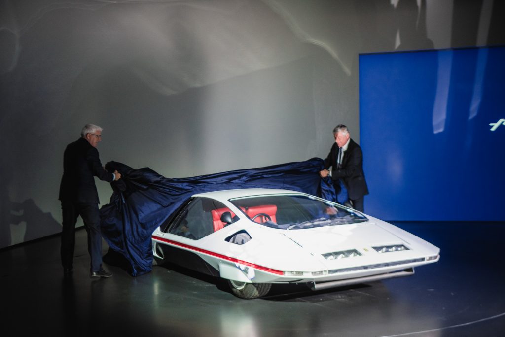 Innovative 1970 Pininfarina Modulo Concept Celebrated In Official Stamp ...
