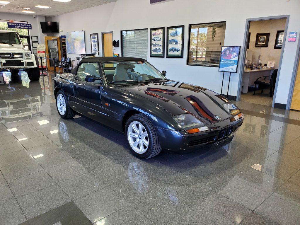 This 2,377 Mile BMW Z1 Looks Brand New And Is Up For Auction | Carscoops