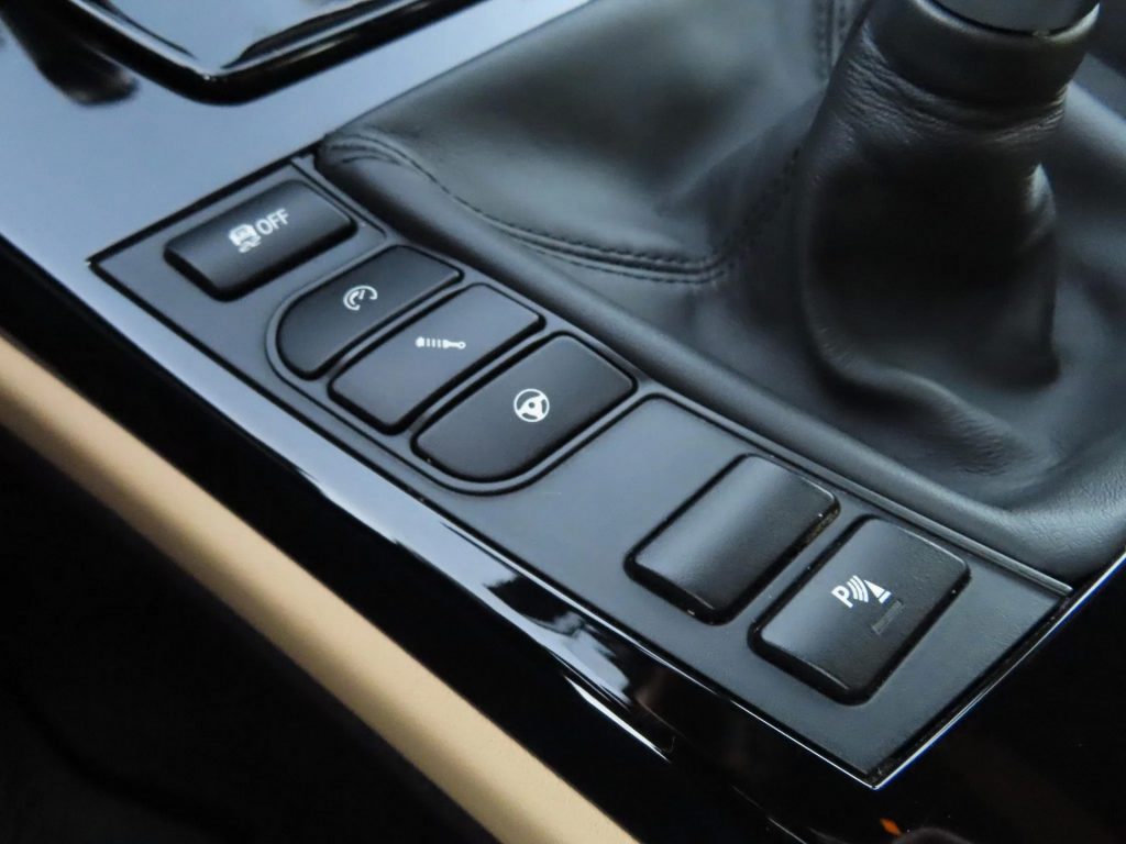 A Manual Gearbox BMW M6 Gran Coupe Competition Is Rarer Than You Think ...