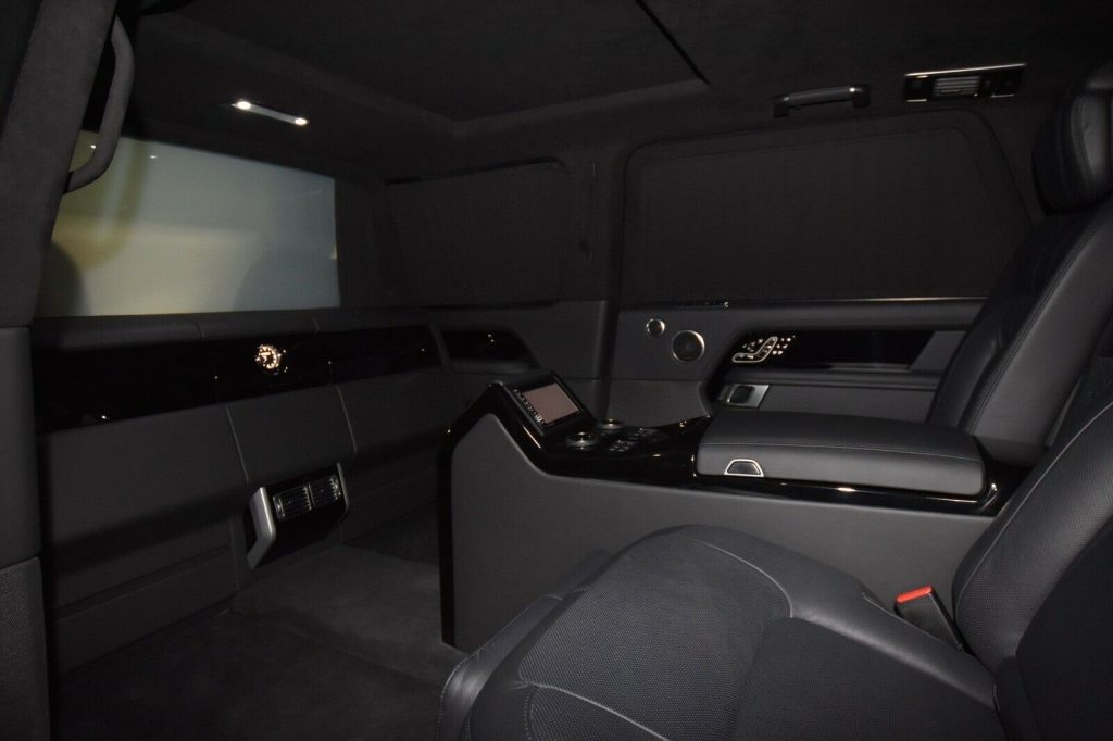 An Armored 2020 Range Rover SVAutobiography Limo Is One Way To Blow $1. ...
