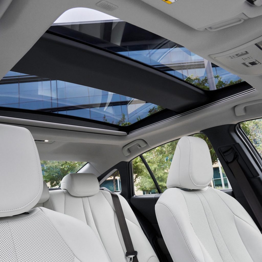 2021 Toyota Mirai FCV Revealed, Features Rear-Wheel Drive And 180 HP ...