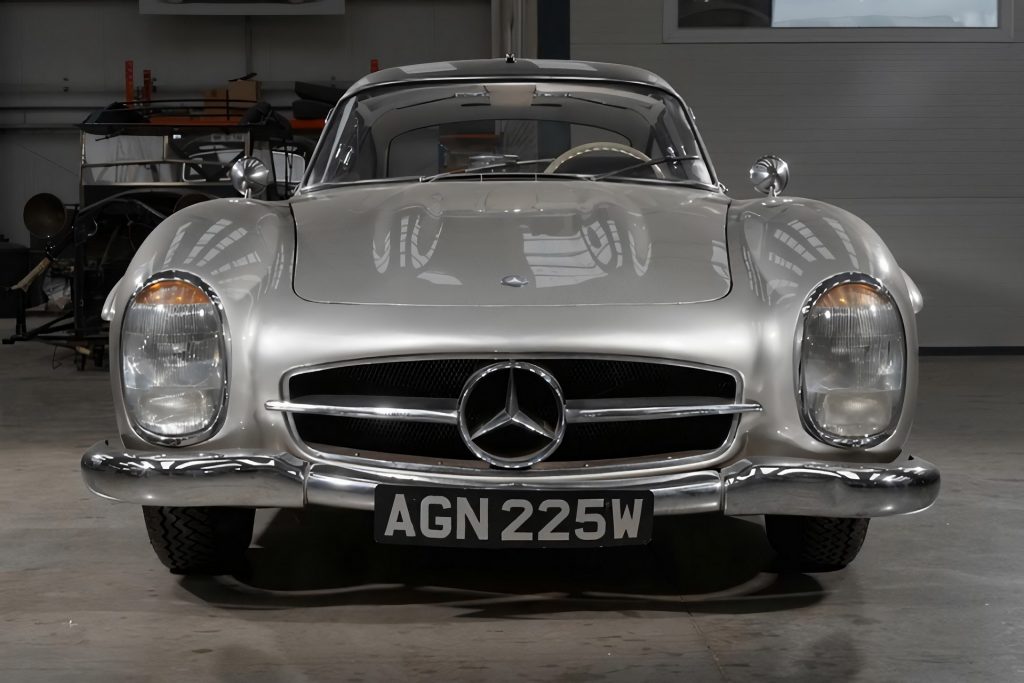 The Owner Of This Restored Mercedes 300SL Gullwing Wanted “Anything But ...