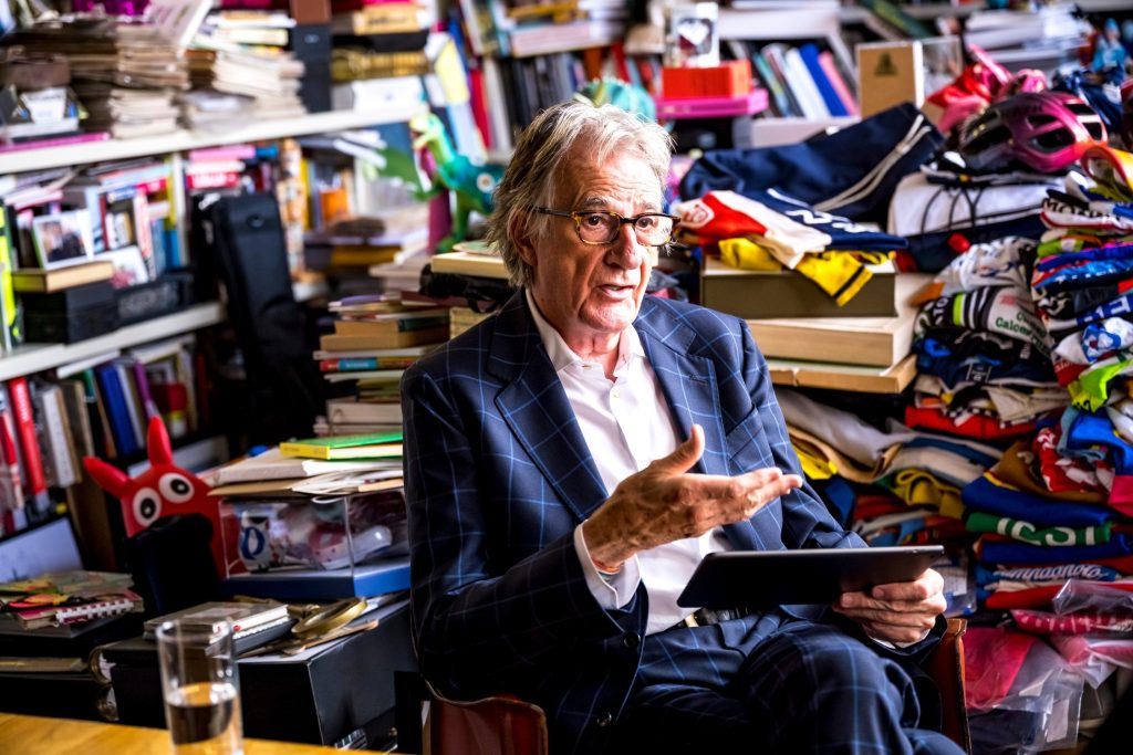 MINI Vision Urbanaut Is As A Futuristic Autonomous Minivan Doubling As ...