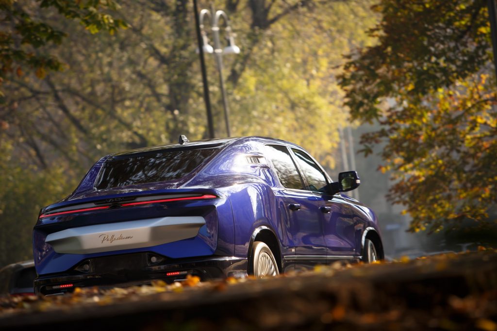 2022 Aznom Palladium Updated With Twin-Turbo 6.4-Liter Hemi V8 And 850 ...