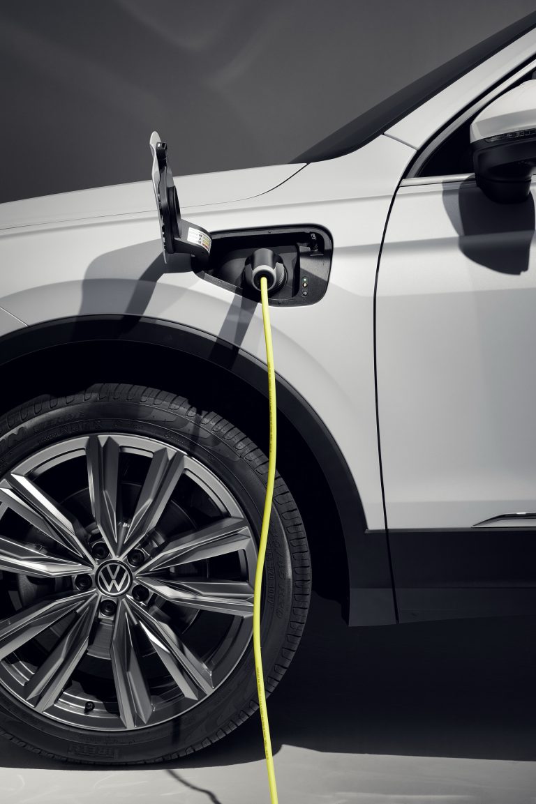 2021 Tiguan eHybrid Detailed As VW Commences Pre-Sales In Europe ...