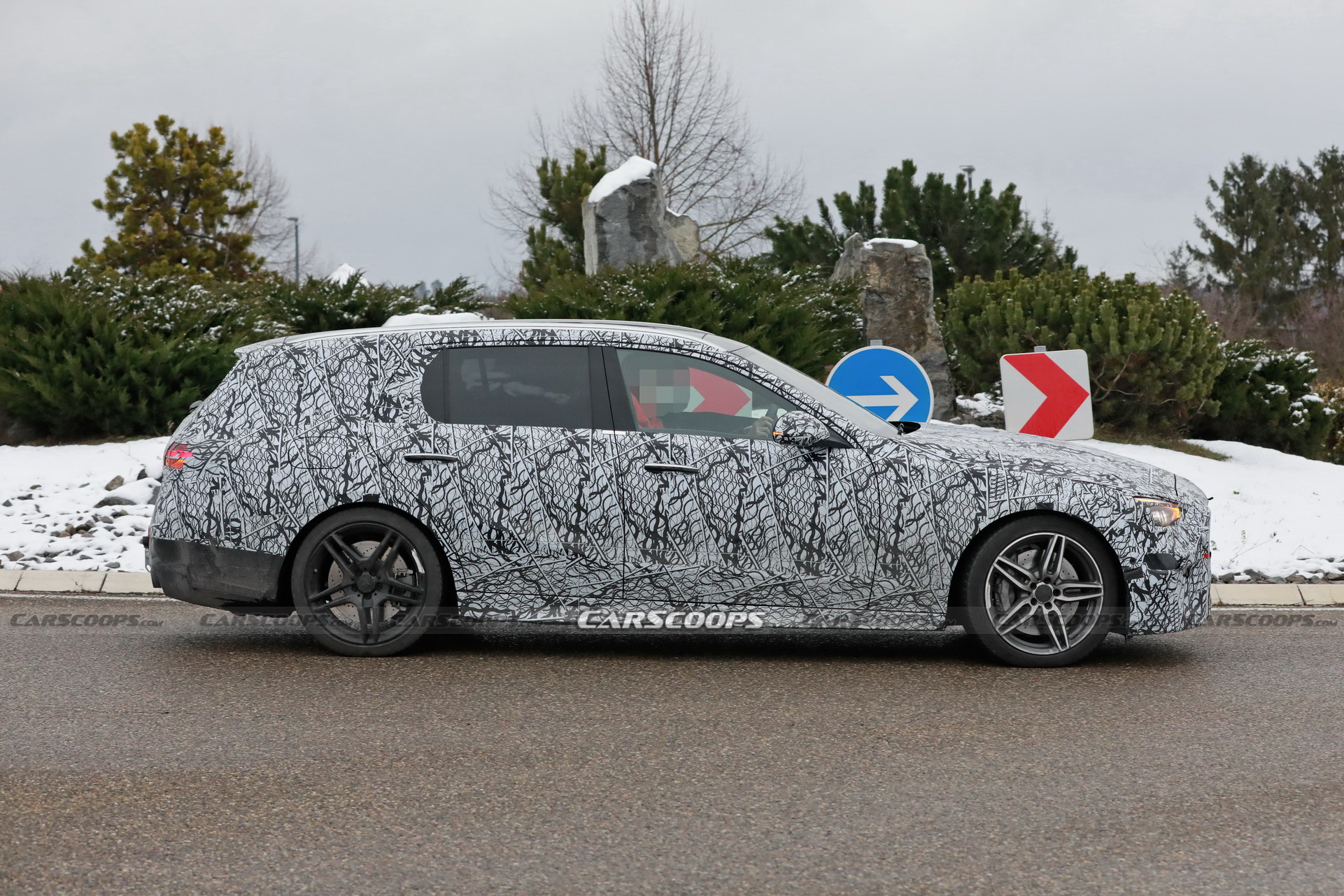 New 2022 Mercedes-AMG C53 Estate Eschews V6 For A Four-Pot Turbo ...