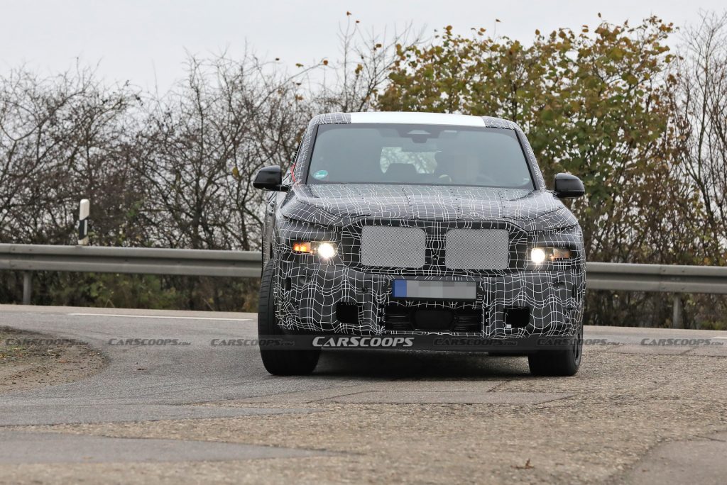 2022 BMW X8 Leaves Hideout To Test Its Plug-in Hybrid Powertrain ...