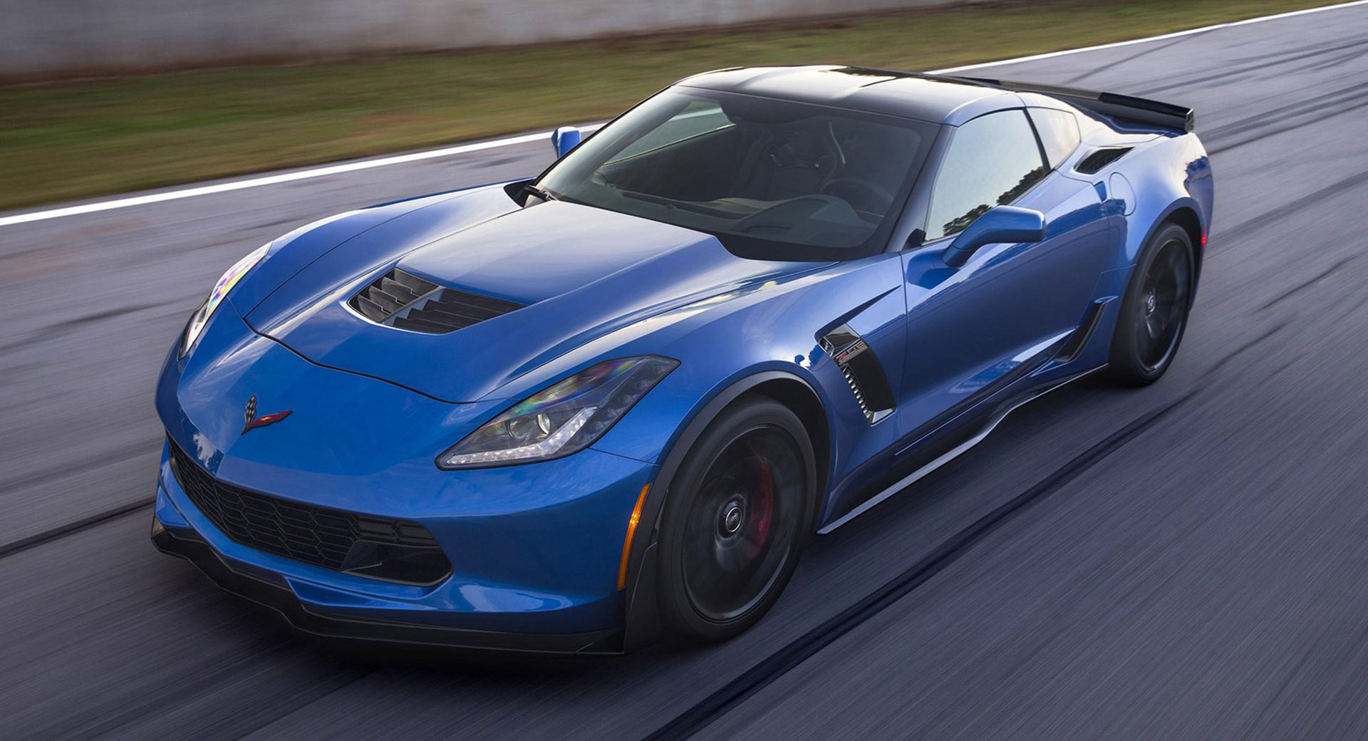 GM Extends C7 Corvette Z06 Warranty Due To On-Track Overheating Issues ...