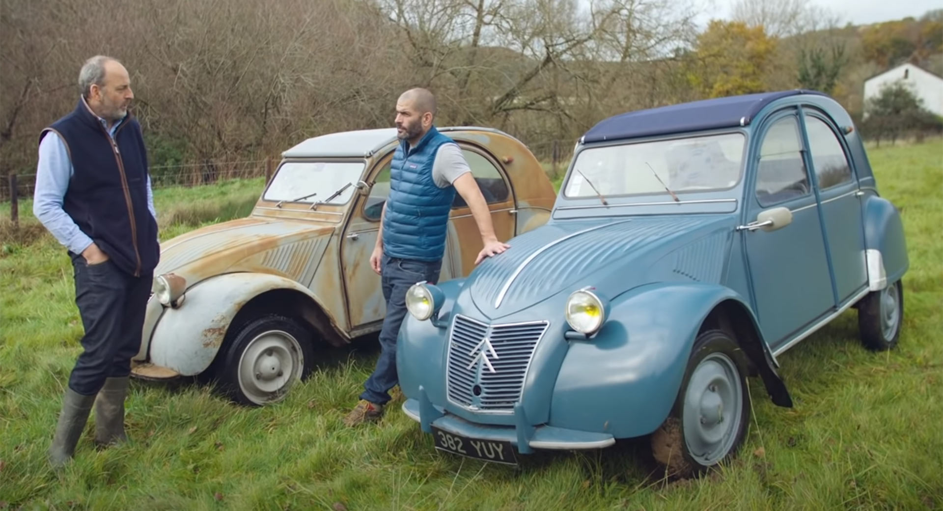 Chris Harris Drag Races His ‘Glorious’ Citroen 2CV Against Another 2CV ...