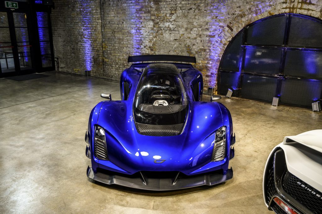 Here’s The Amazing Technology Behind The Czinger 21C Hypercar | Carscoops