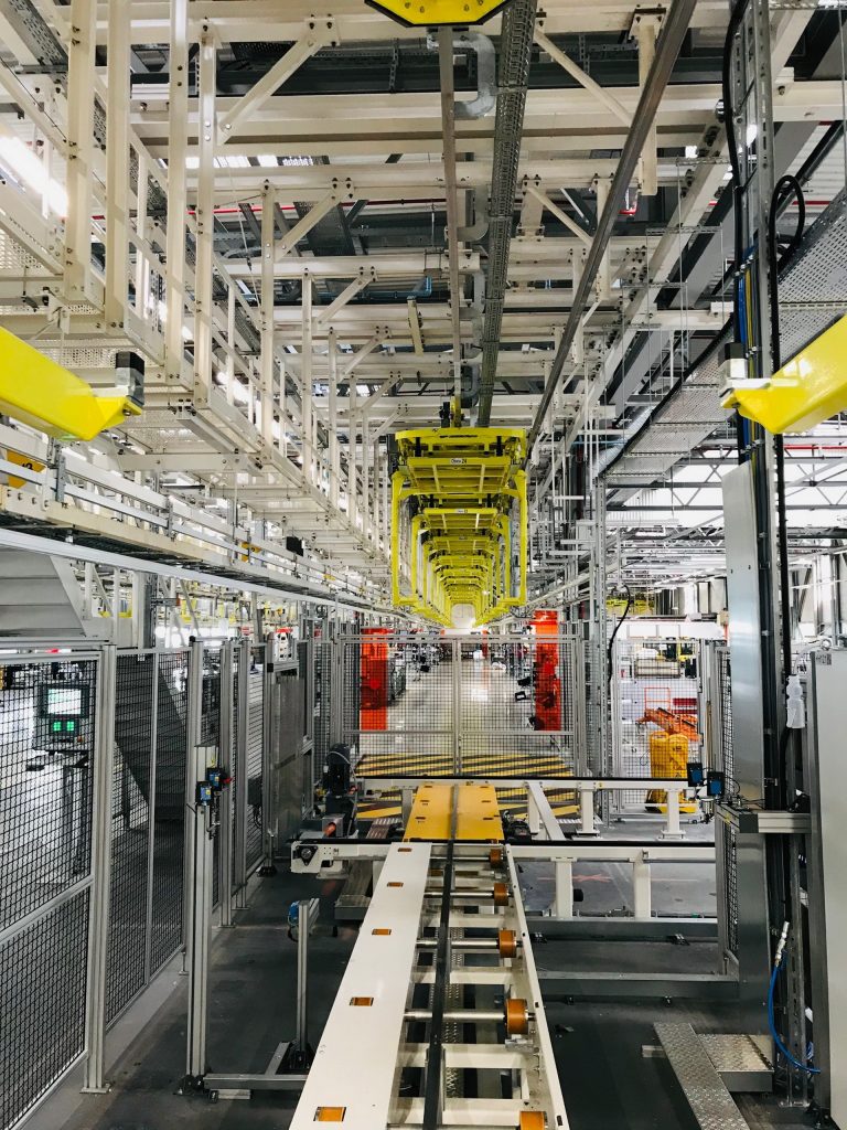 Pro-Brexit Billionaire Owner Of Ineos To Build New SUV In France ...