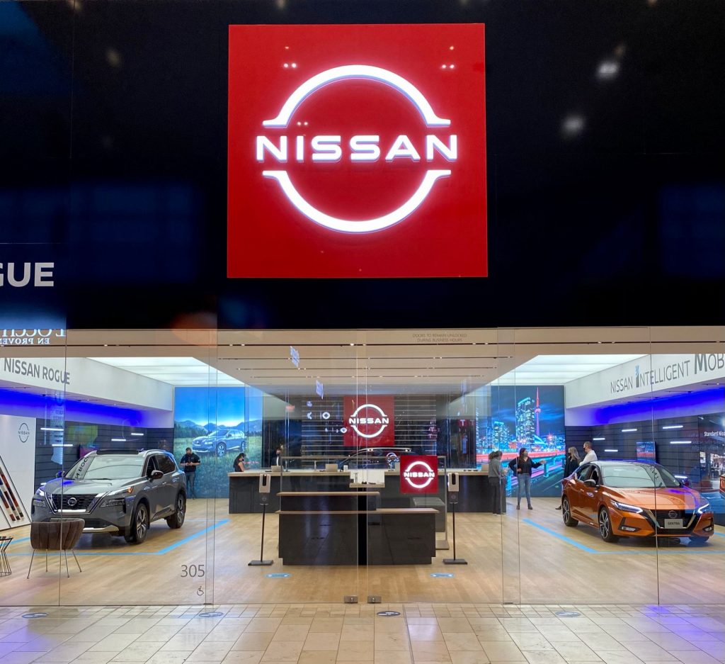 Nissan Studio Allows Canadians To Virtually Visit An Actual Dealership ...