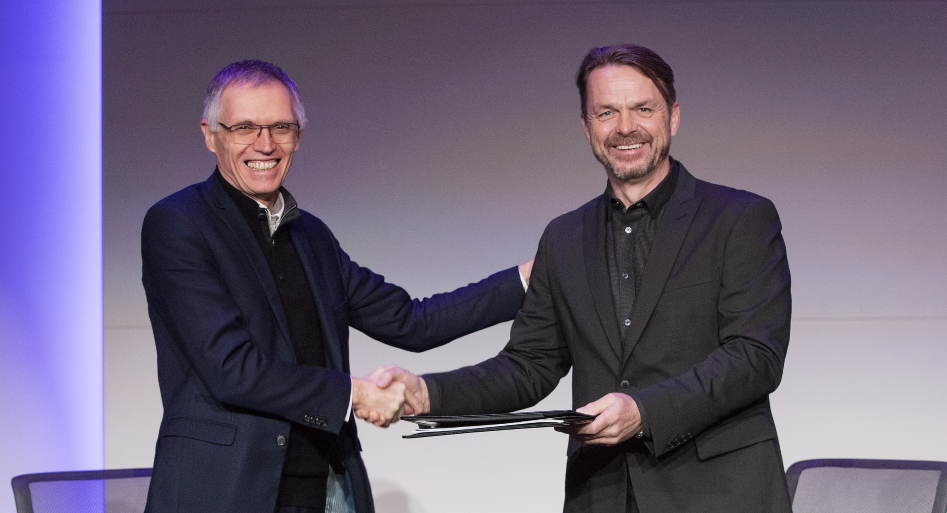 Chrysler CEO Manley To Run American Arm of Stellantis Following Merger ...