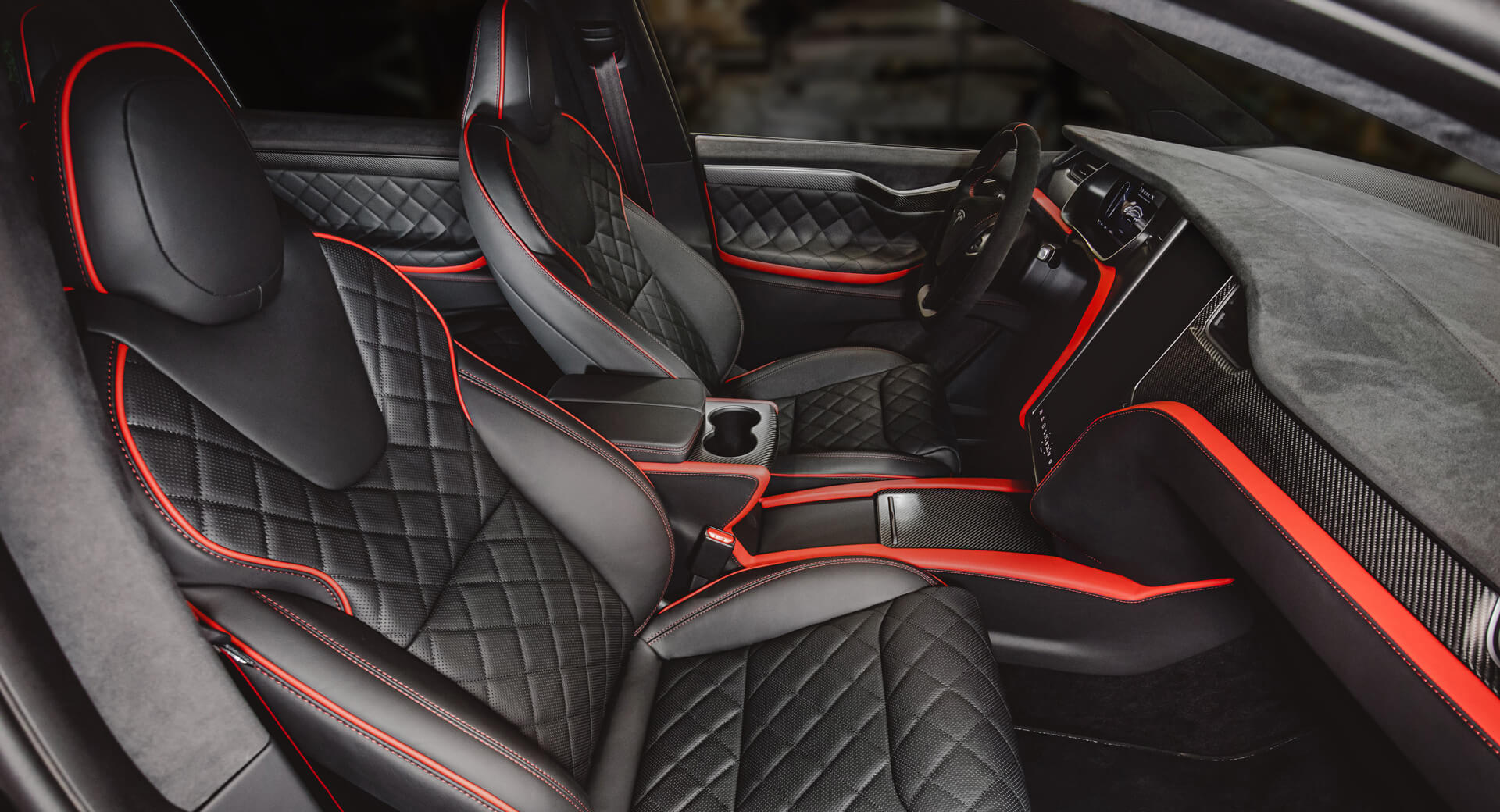 Vilner Acts As Santa Claus, Delivers A Fine Tesla Model X Right Before ...