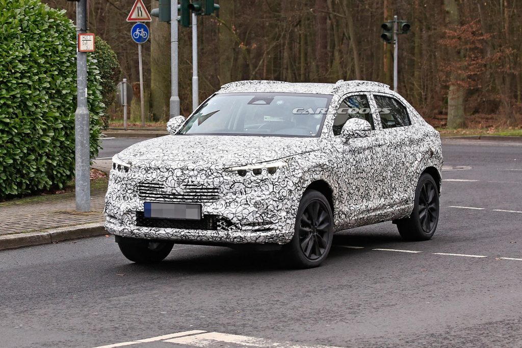Next-Gen Honda HR-V Spied, Could Debut Later This Year | Carscoops