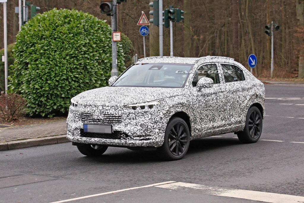 Next-Gen Honda HR-V Spied, Could Debut Later This Year | Carscoops
