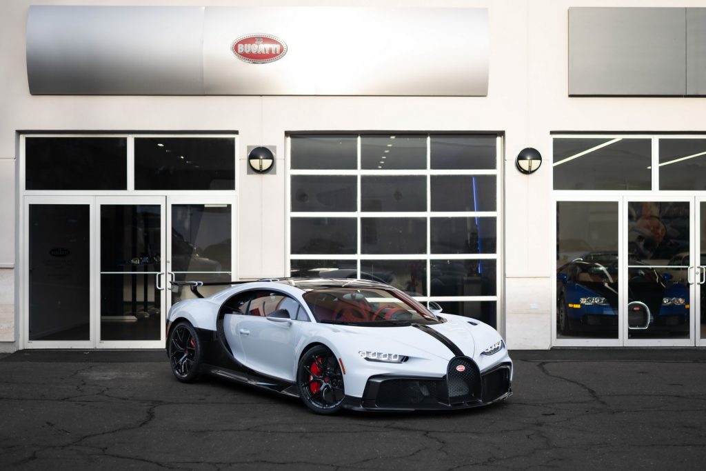 Quartz White Bugatti Chiron Pur Sport With Grey Carbon Accents Touches ...