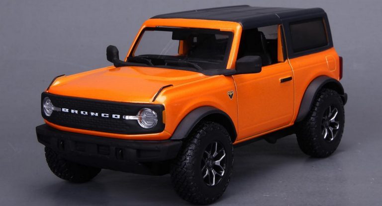 Ready To Toy Around? Maisto Reveals 1:24 Scale 2021 Ford Bronco Model ...