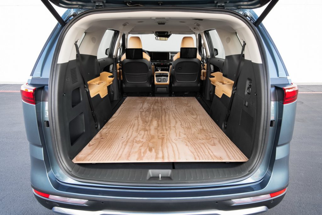 America’s 2022 Kia Carnival Is A 290 HP, 7 To 8 Passenger, 3,500 Pound ...