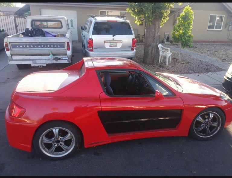 This Honda Civic/CR-X del Sol Boasts Some Dubious Modifications | Carscoops
