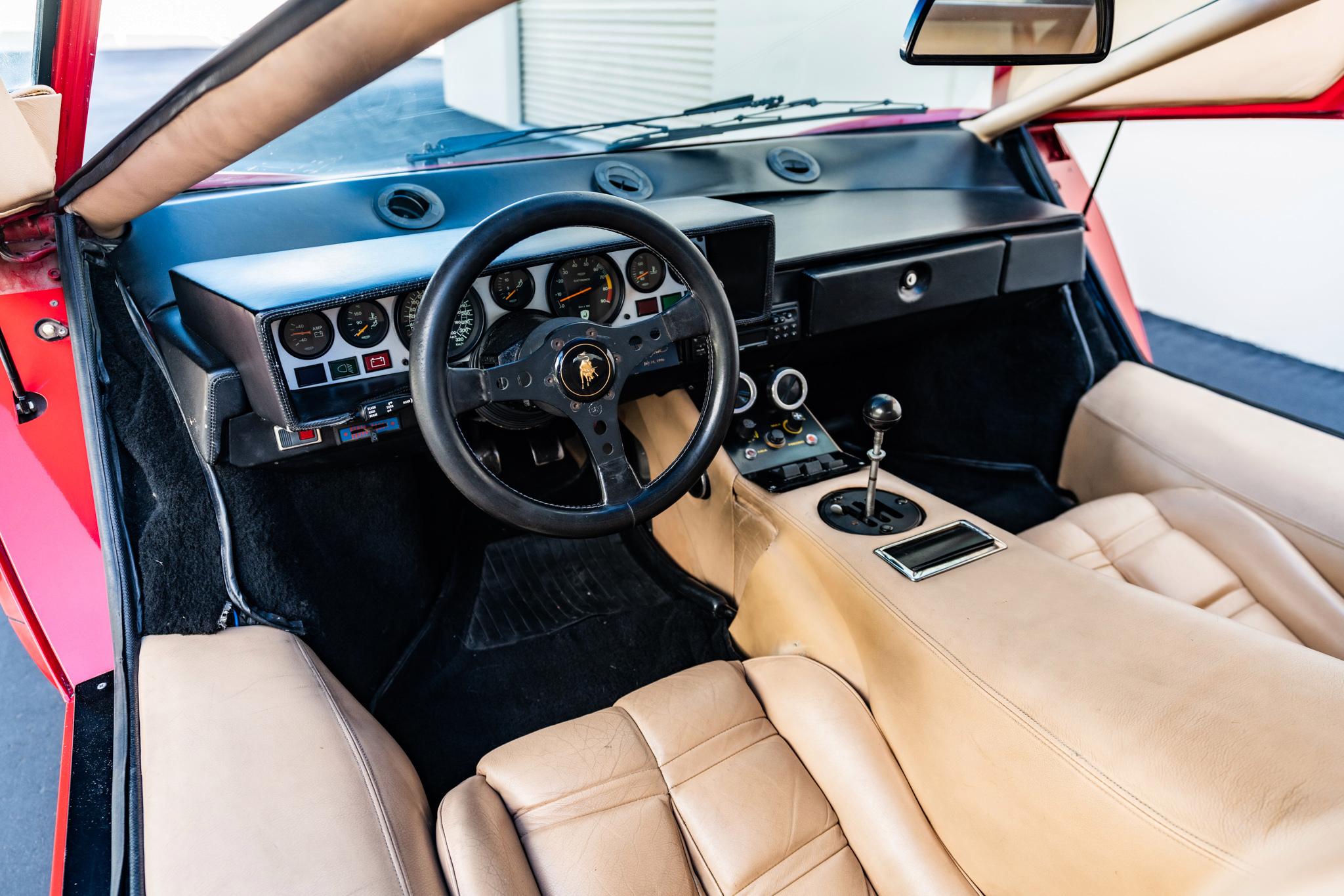 1982 Lamborghini Countach LP400 S Is The Epitome Of What Supercars Are ...