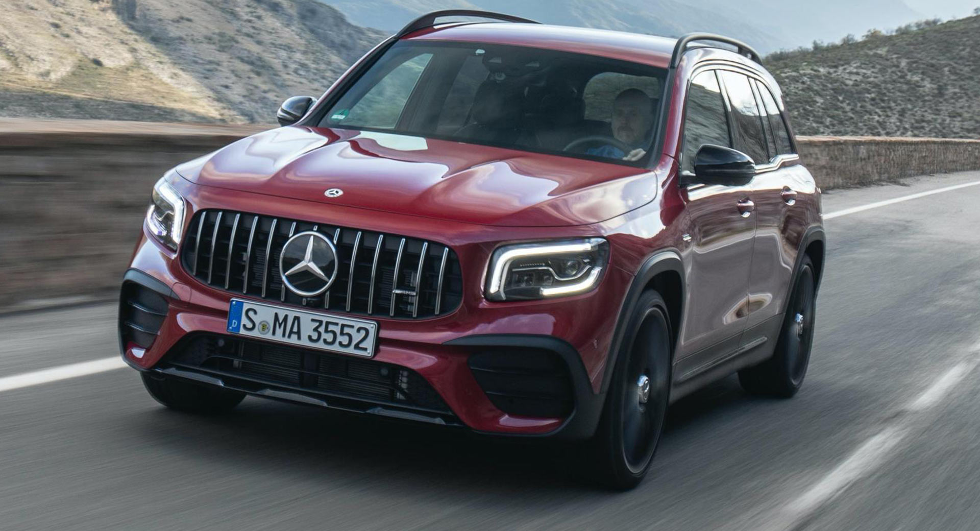 Mercedes Recalling Over 1M Vehicles As Emergency-Call May Give ...