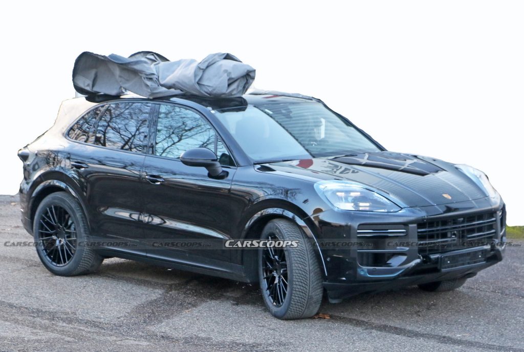 Porsche Cayenne Facelift Spied Testing With New Front And Rear Design ...