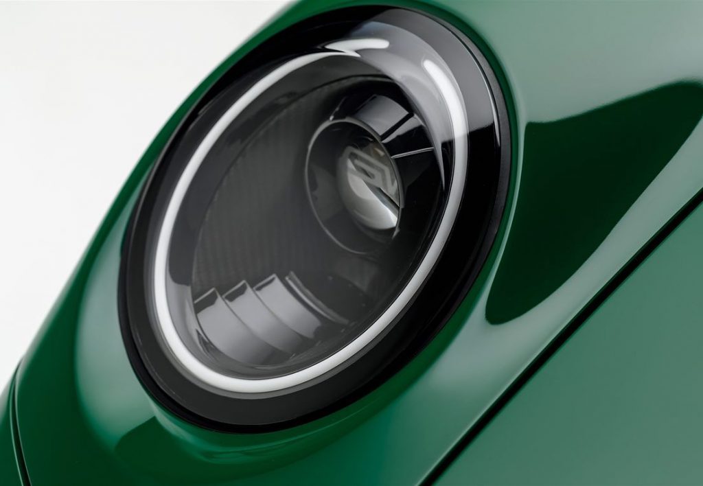 Gunther Werks Unveils Gorgeous Irish Green 993 Remastered Commission ...