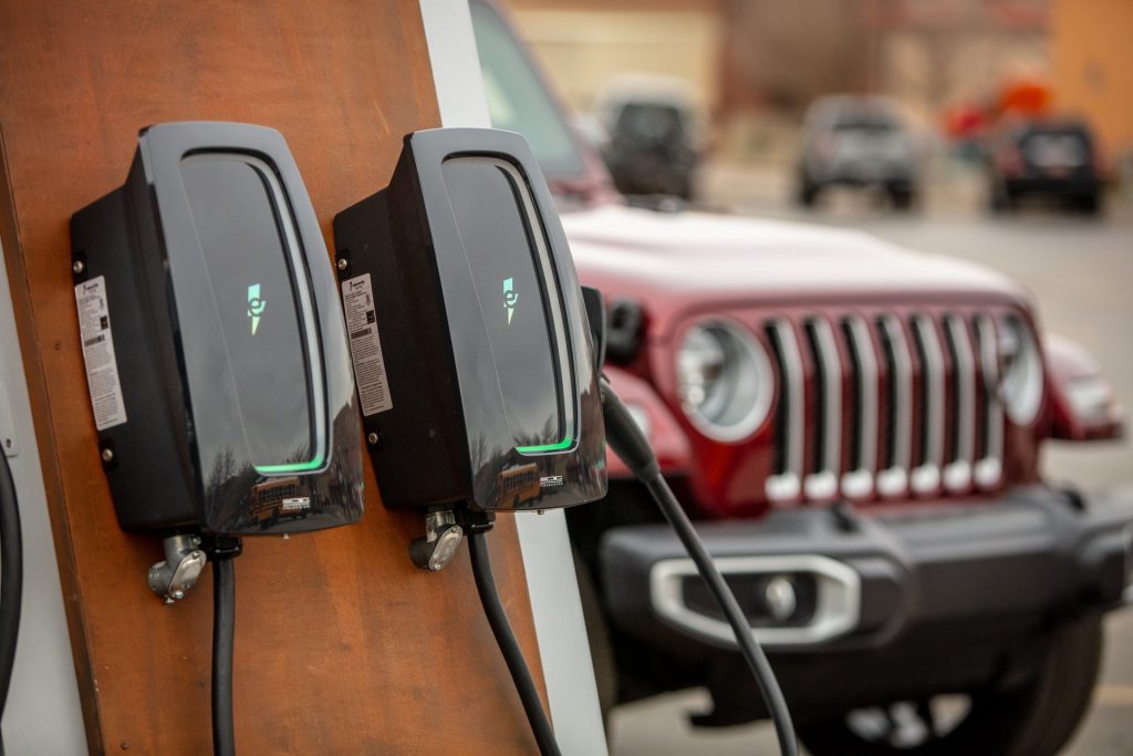 Jeep’s 4xe Charging Network Is Coming To An Off-Road Trail Near You ...