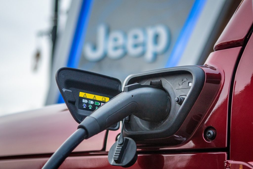 Jeep’s 4xe Charging Network Is Coming To An Off-Road Trail Near You ...