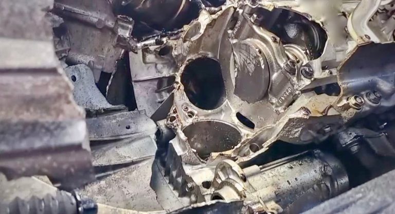 Jeep Wrangler Engine Annihilated After RV Driver Tows It In 4-Low ...