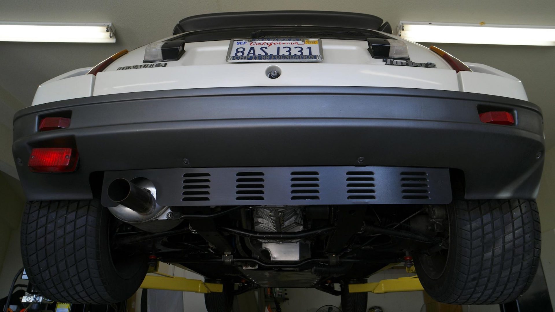 This Renault 5 Turbo 2 RWD Hot Hatch Hides A 13B Rotary Surprise ...